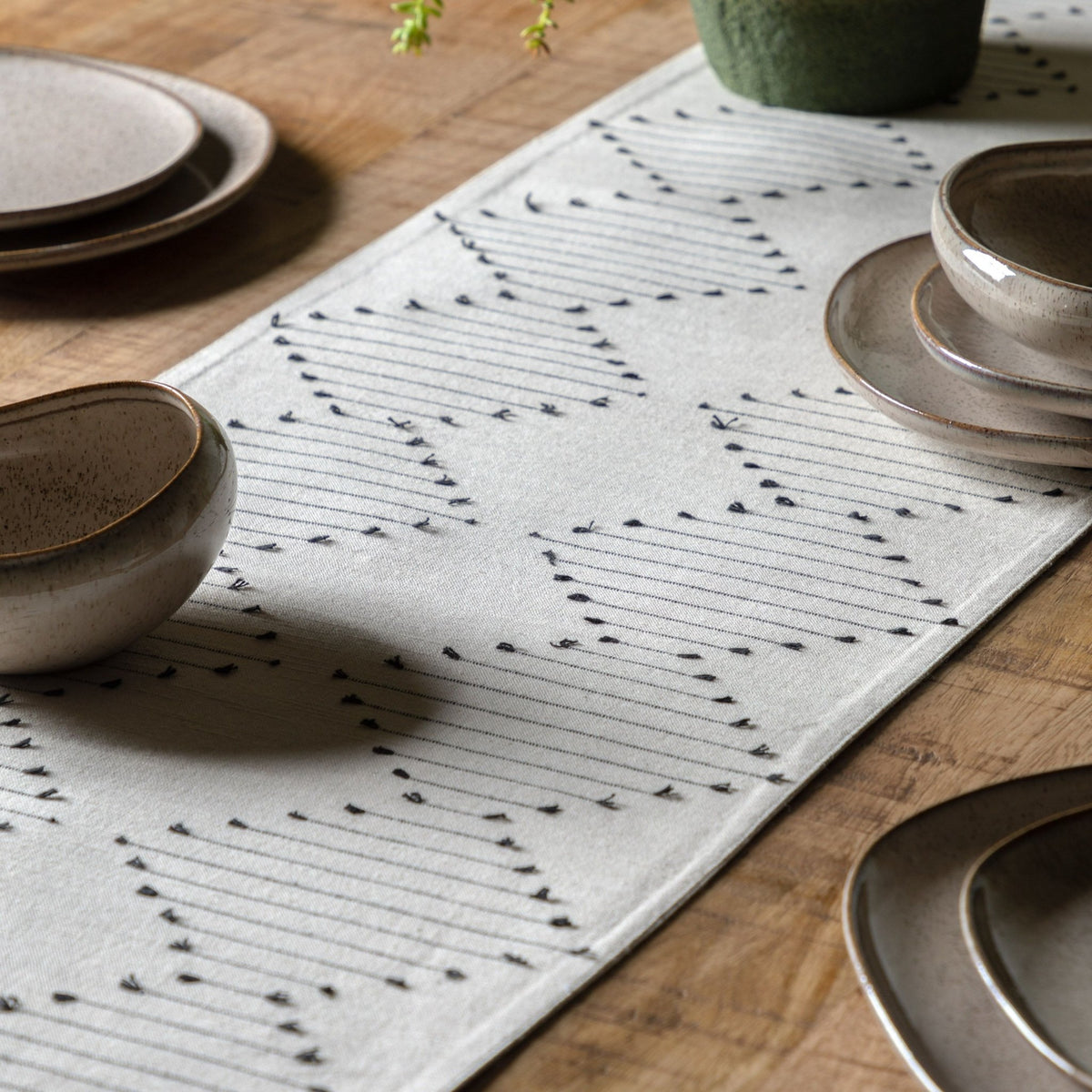 Linear Runner 1.8m Homeware– Distinctly Living