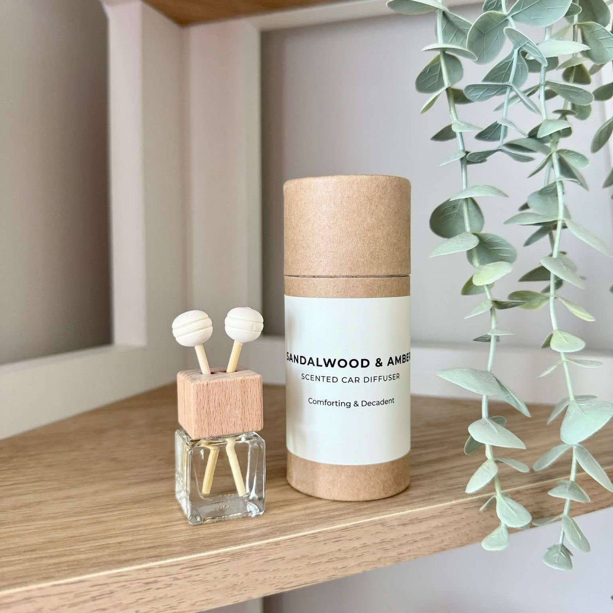 Sandalwood & Amber Car Diffuser Candle– Distinctly Living